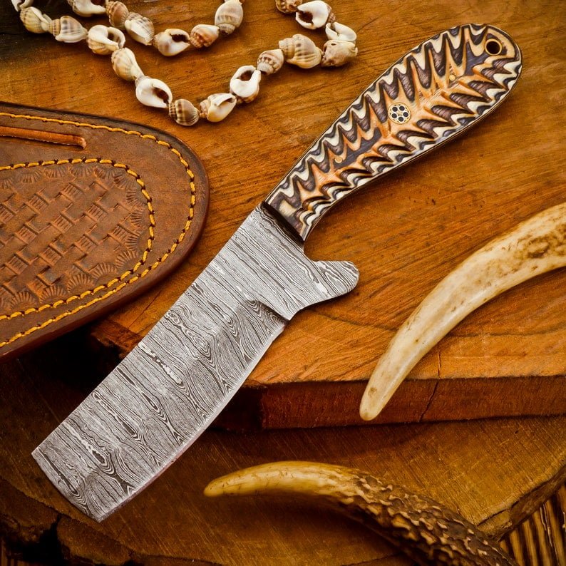 Bull Cutter Knife With Damascus Blade And Free Dual Carry Leather ...